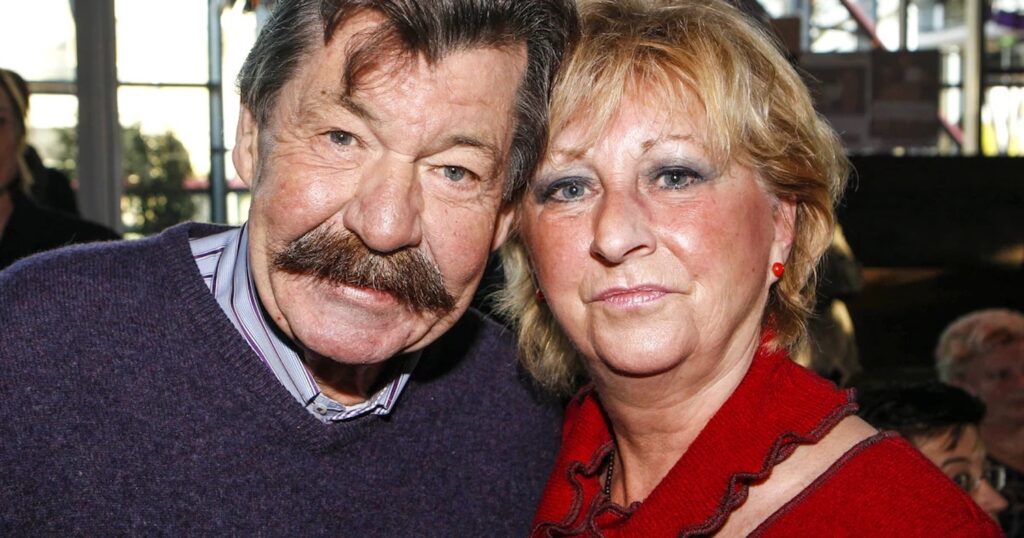 Voormalig presentator Chiel Montagne (80) overleden – Plenaire