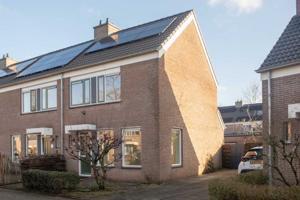Andrea moet woning in originele staat terugbrengen voor nieuwkomers en ...