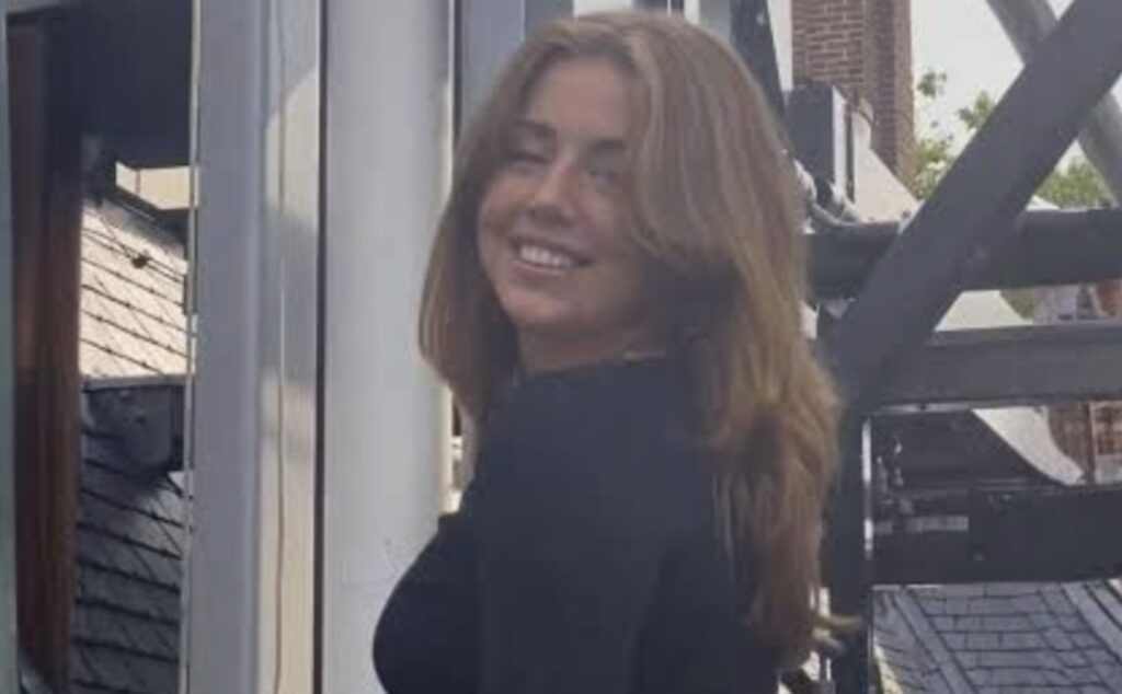 Alexia schaamt zich nergens voor en laat TikTok ontploffen met haar ...